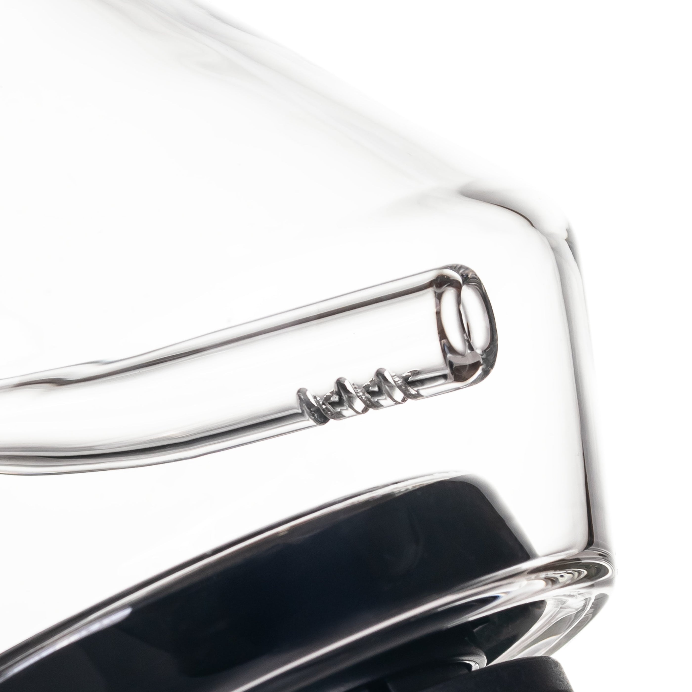 MJ Arsenal Nexus Water Pipe – Stable Suction Base Glass Bong — Kush Cargo